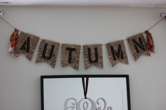 Rustic Burlap “Autumn” Pennant Banner | simplyschulze